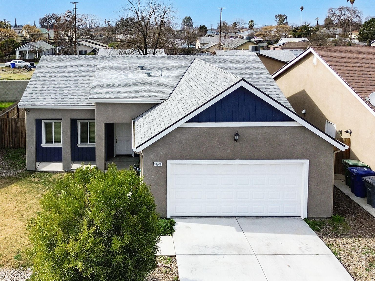 10744 Daisy Way, Armona, CA 93202 | Zillow