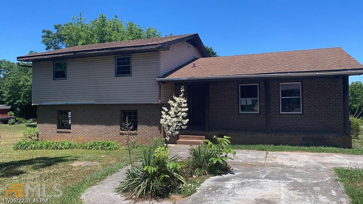 394 Holly St NE, Social Circle, GA 30025 | Zillow