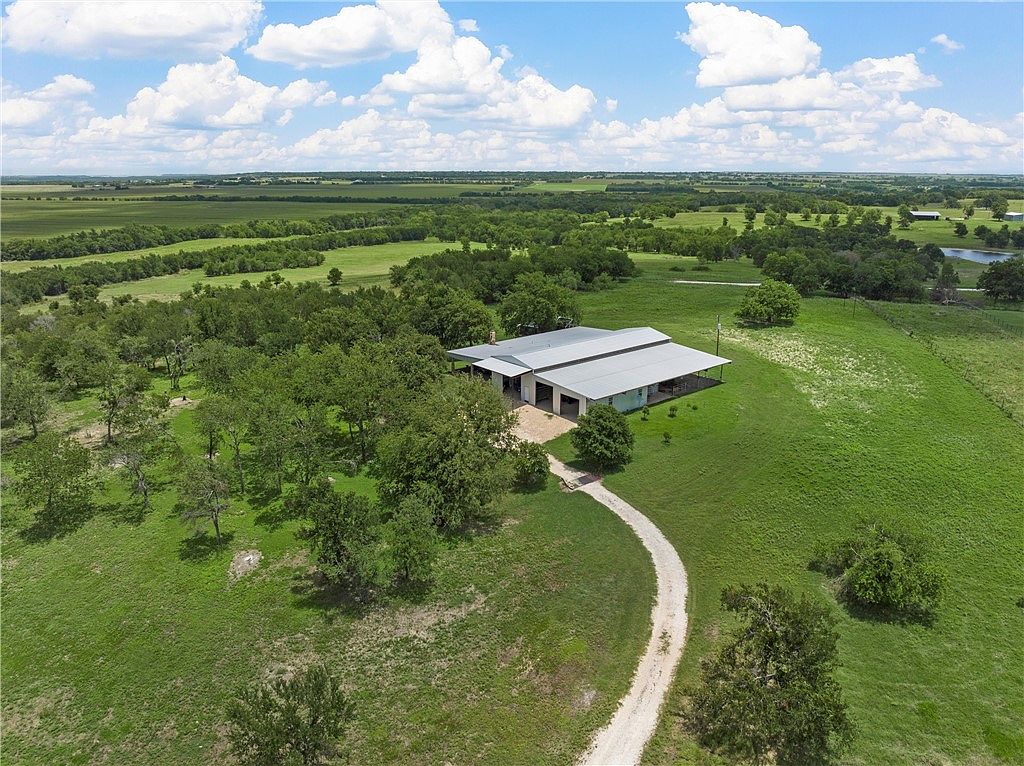 404 County Road 459, Lott, TX 76656 | MLS #220260 | Zillow