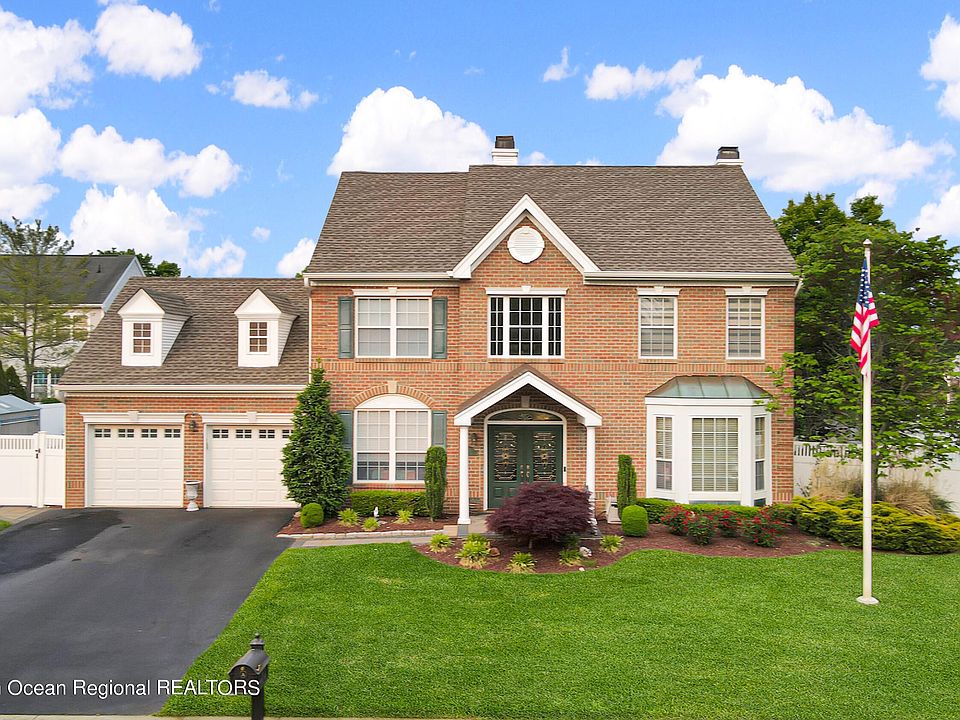 8 Syracuse Drive, Freehold, NJ 07728 | MLS #22314357 | Zillow