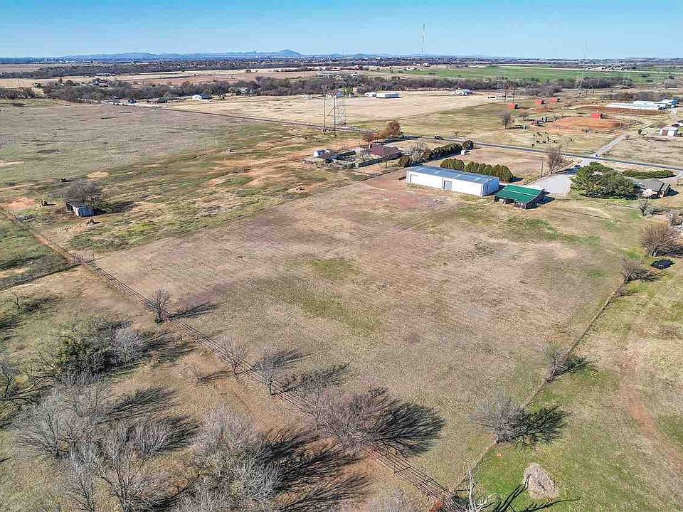 6903 SE Bishop Rd, Lawton, OK 73501 | Zillow