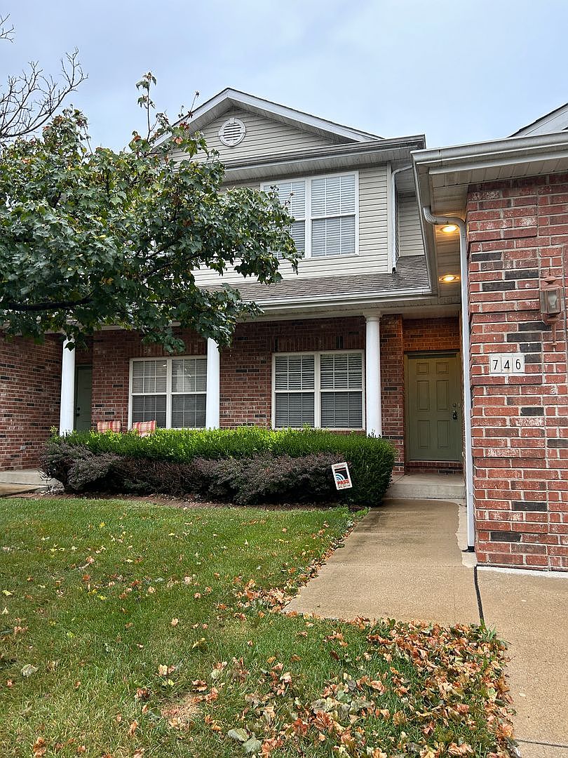 746 Erika St, O'fallon, IL 62269 | Zillow