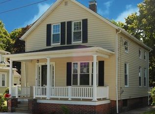 15 Angell St, Attleboro, MA 02703 | Zillow