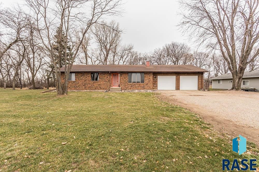 7904 E Callies Pl, Sioux Falls, SD 57110 | MLS #22307712 | Zillow
