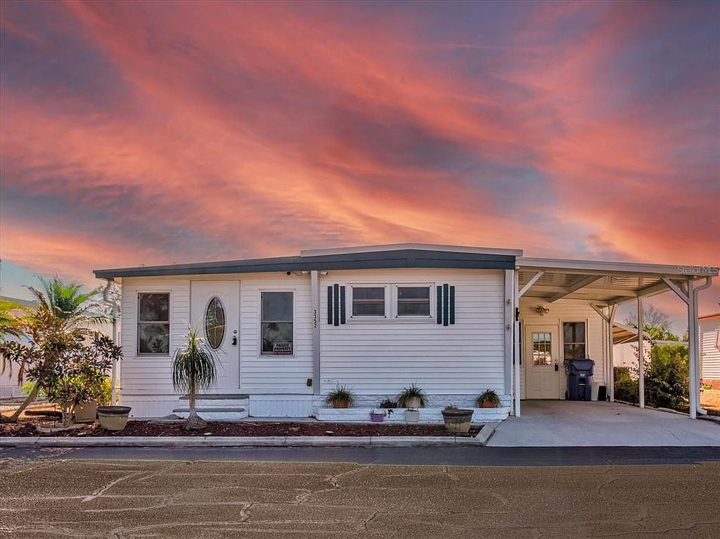 3352 Kauna Point Dr, Holiday, FL 34691 | MLS #TB8328426 | Zillow