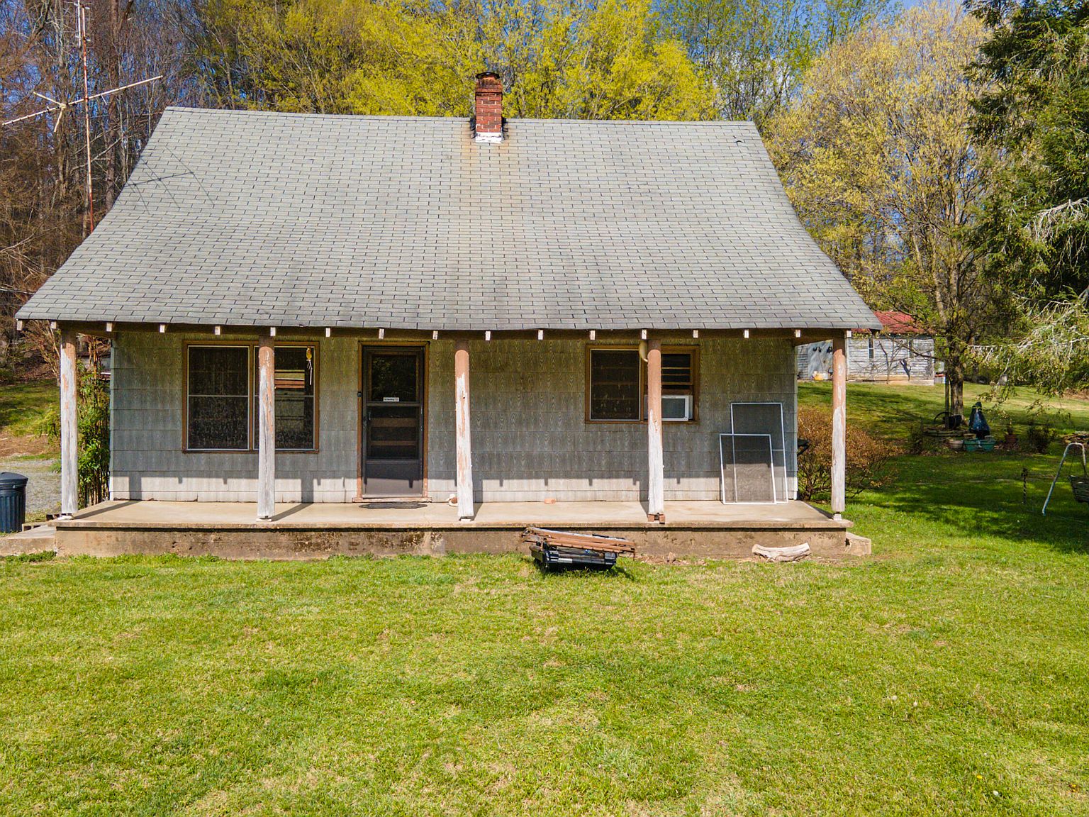 4827 Spring Place Rd SE, Cleveland, TN 37323 | Zillow