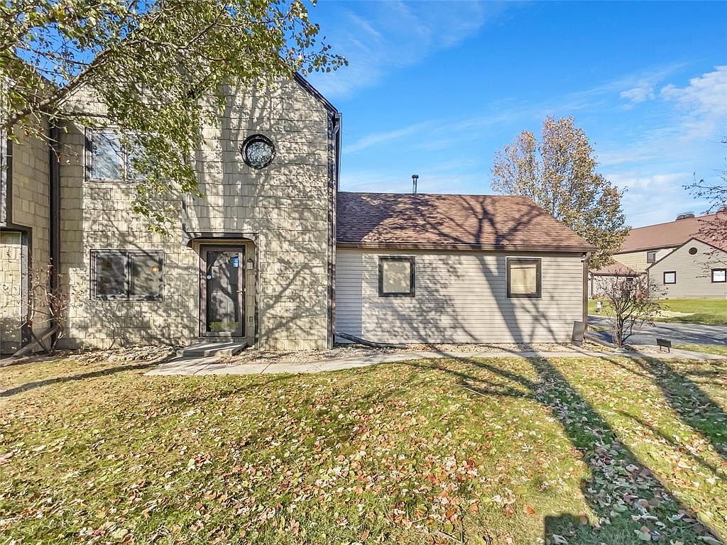9746 Revere Way, Indianapolis, IN 46250 | Zillow