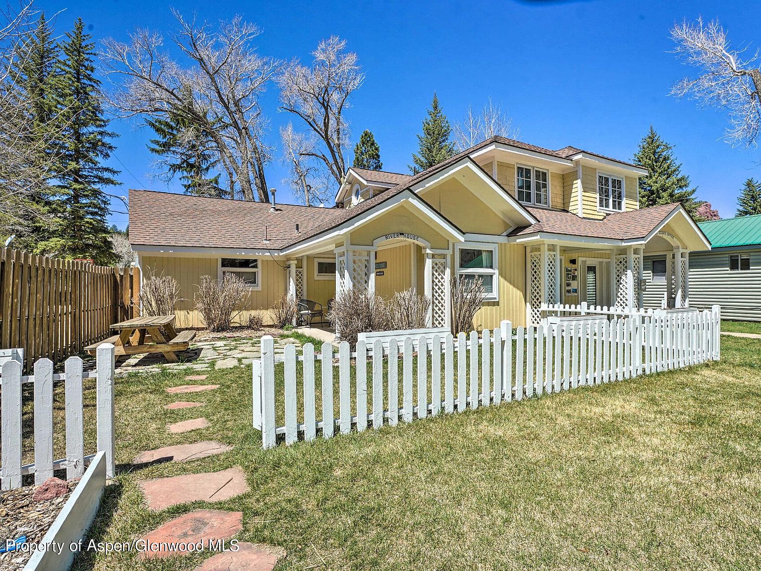 385 Redstone Blvd, Redstone, CO 81623 | Zillow