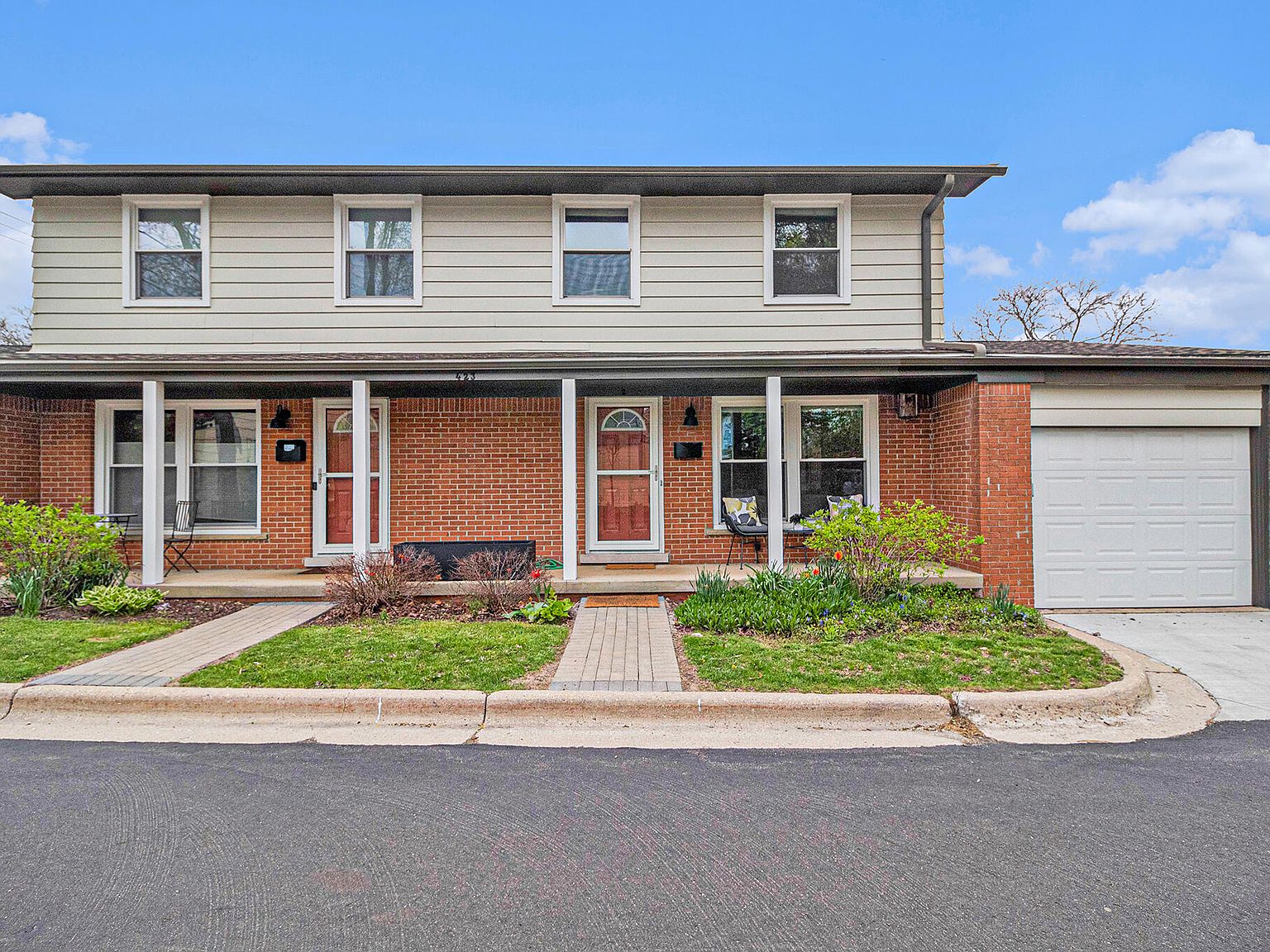 423 S 7th St APT 2, Ann Arbor, MI 48103 | Zillow
