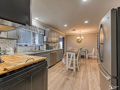 11430 & 11422 Armstrong Rd, South Rockwood, MI 48179 | Zillow