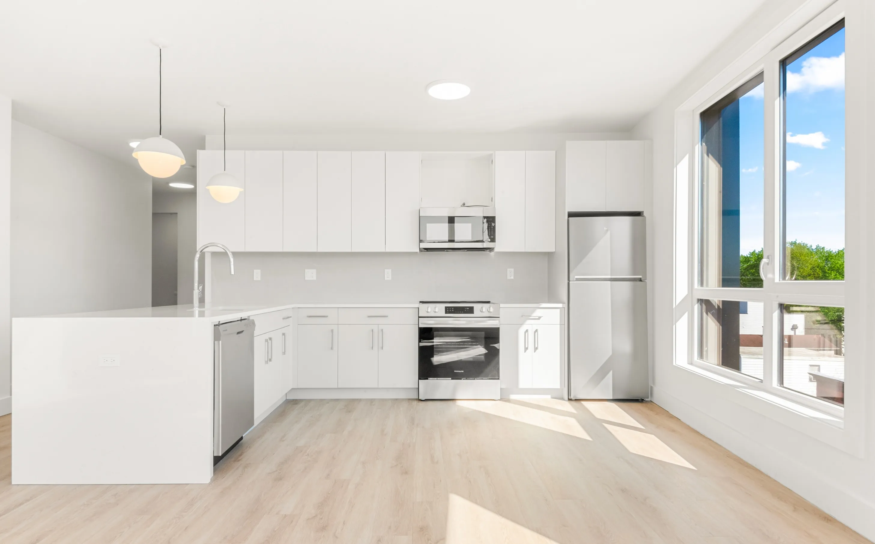 200 Monticello at 200 Monticello Avenue in McGinley Square : Sales ...