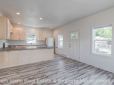 1112 King Rd, Moscow, ID 83843 | Zillow
