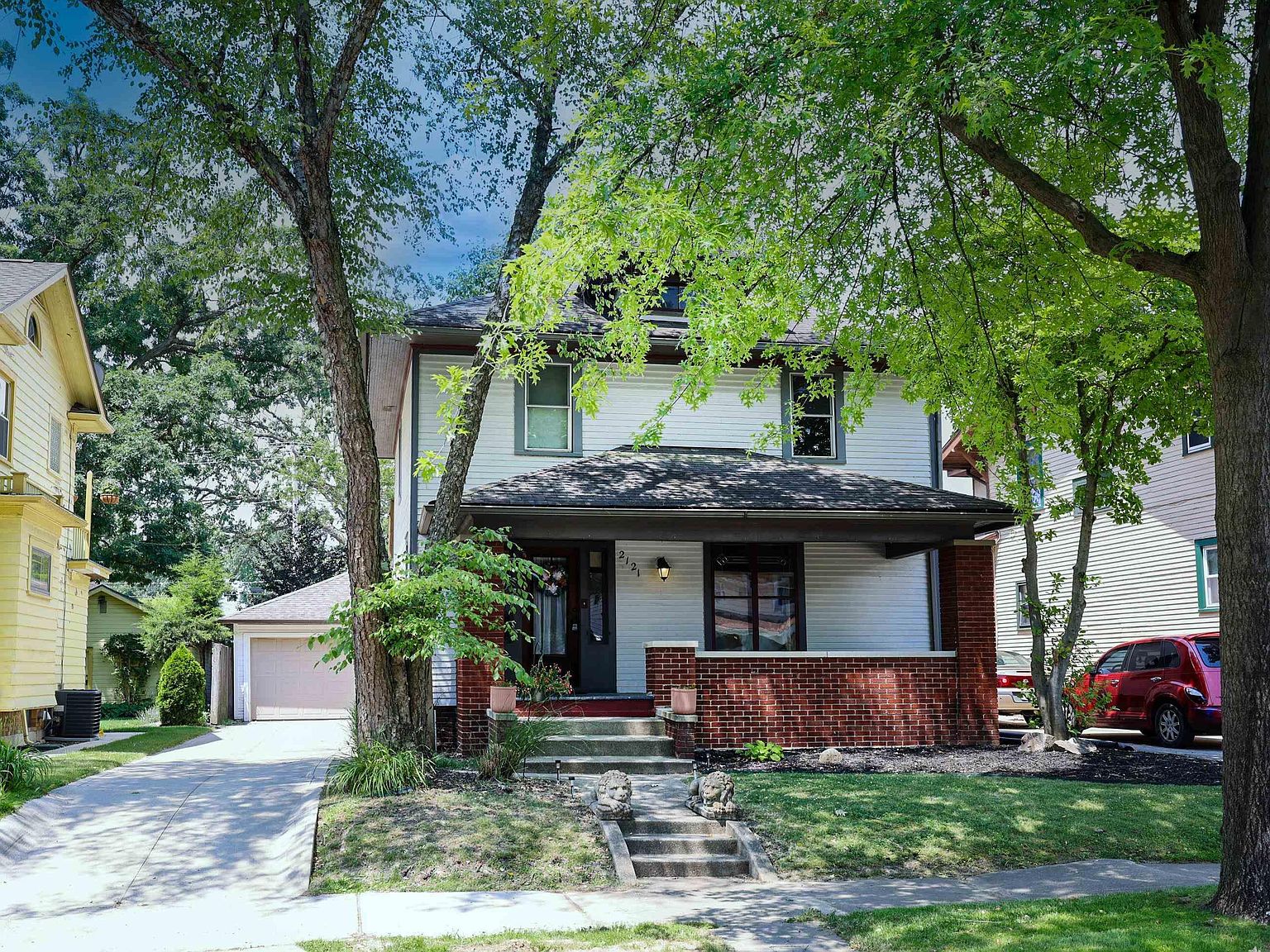 2121 Crescent Ave, Fort Wayne, IN 46805 | MLS #202422149 | Zillow