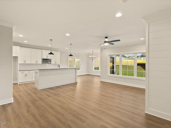 1273 Cabot Cv, Jonesborough, TN 37659 | Zillow