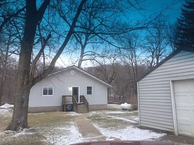 11476 W Horseshoe Bend Rd, Brookston, IN 47923 | Zillow