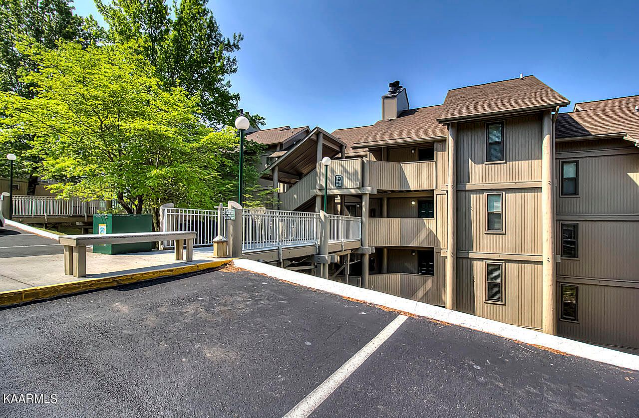 3710 Weber Rd #E105, Gatlinburg, TN 37738 | Zillow