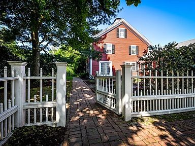 105 Farm St, Dover, MA 02030 | Zillow