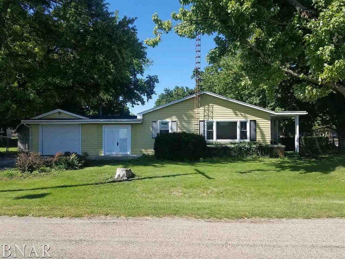 507 E Columbia St, Danvers, IL 61732 | Zillow