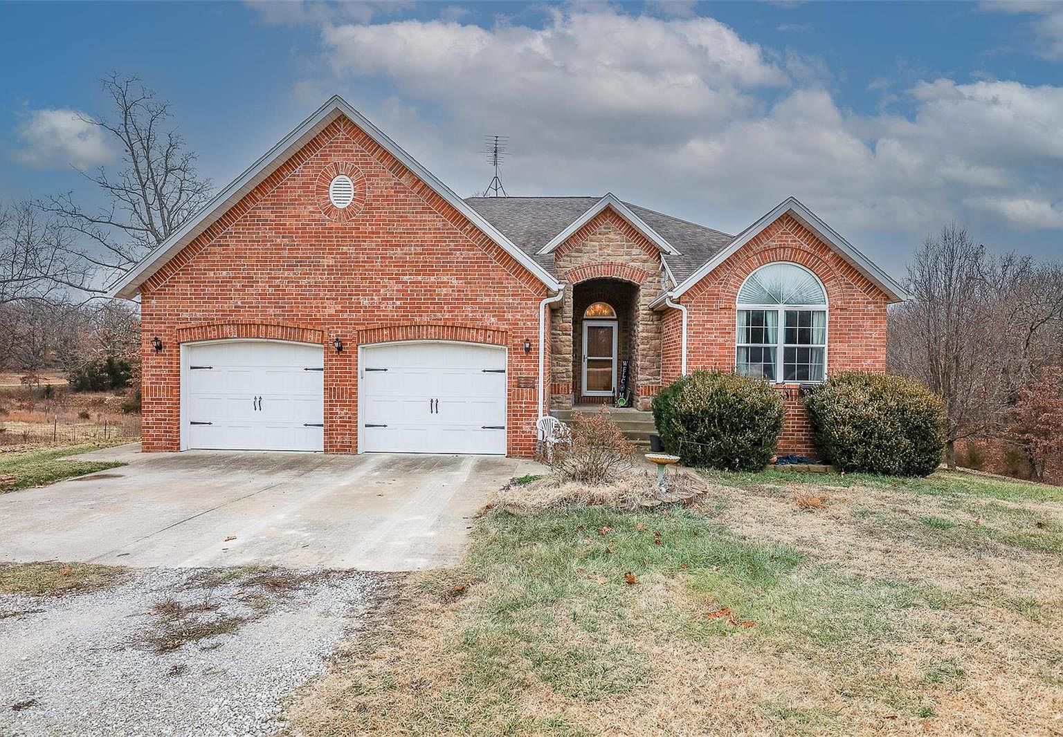 11880 Greatview Ln, Lebanon, MO 65536 | MLS #24000927 | Zillow