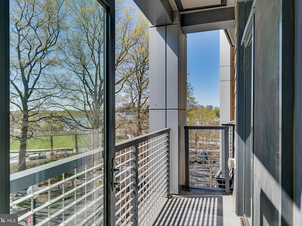 525 Water St SW Washington DC | Zillow