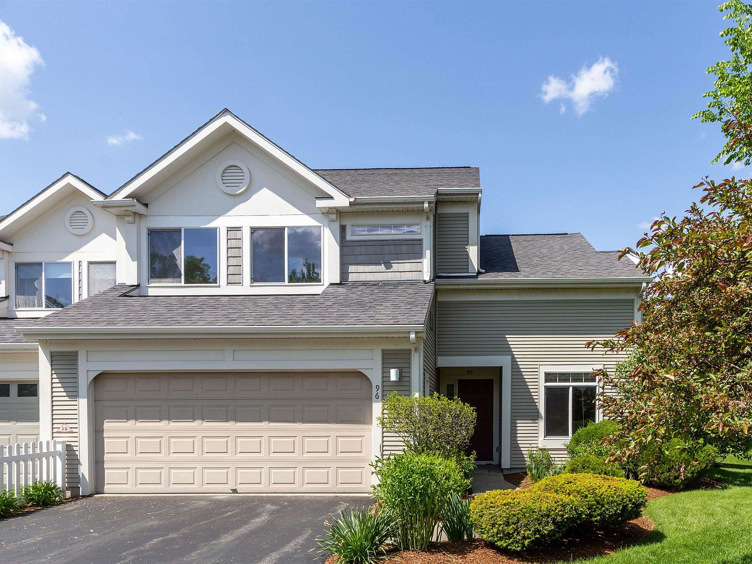 96 Hummingbird Lane UNIT 96, South Burlington, VT 05403 | MLS #4954426 ...