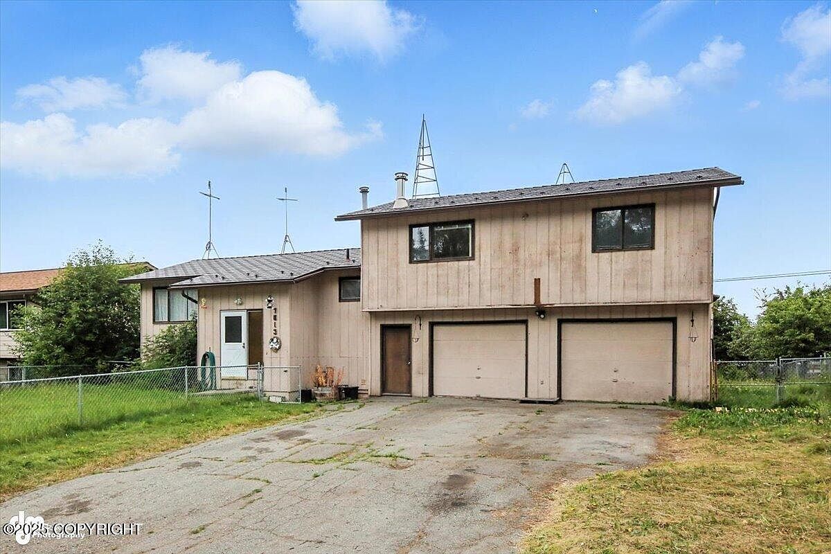 7013 Trafford Dr, Anchorage, AK 99504 | Zillow