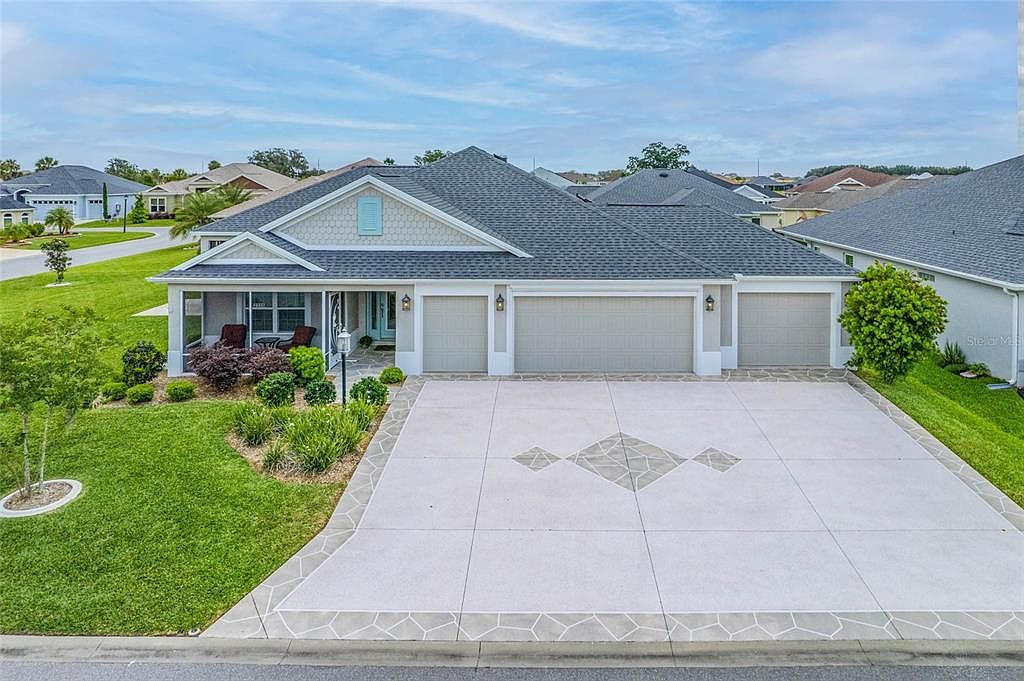 2335 Gordon Path, The Villages, FL 32163 | Zillow