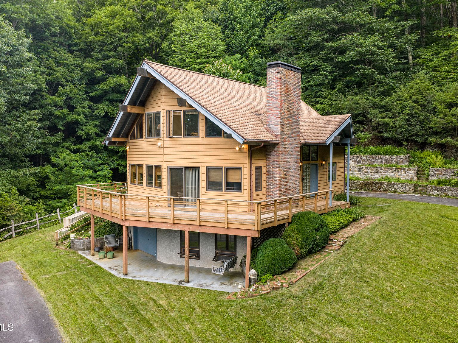 127 Heaton Rd, Roan Mountain, TN 37687 | Zillow