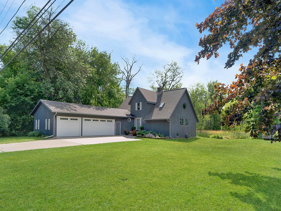 1251 Manitowoc Rd, Menasha, WI 54952 | MLS #50278272 | Zillow