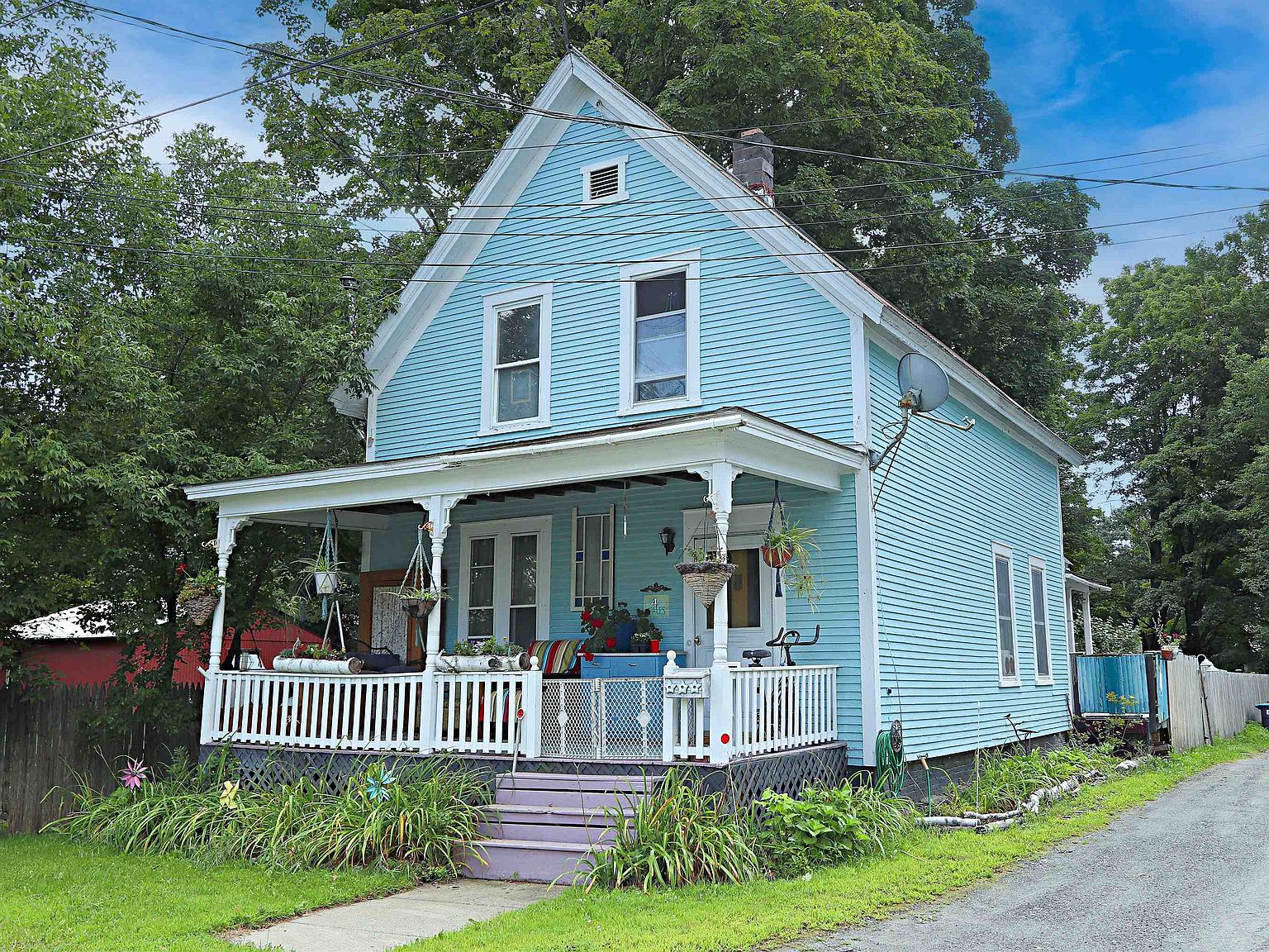 4 Fales Street, Randolph, VT 05060 | Zillow