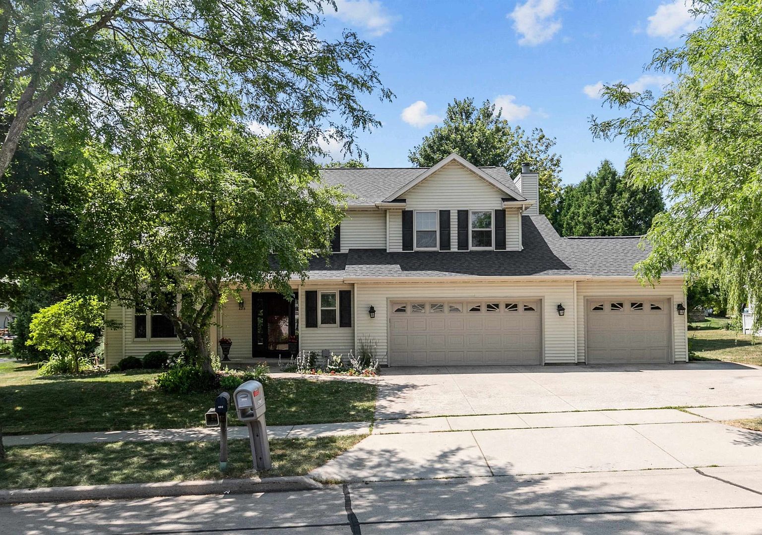 4213 N Tigerlily Dr, Appleton, WI 54913 | MLS #50277757 | Zillow