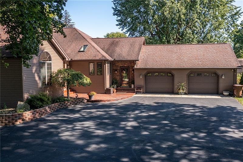 502 N Reynolds Rd, Greenville, PA 16125 | MLS #1620985 | Zillow