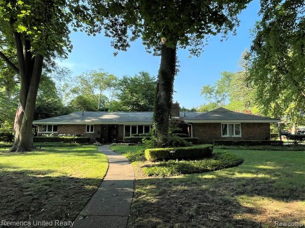 Farmington Real Estate - Farmington MI Homes For Sale | Zillow