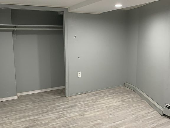 22007 99th Ave #BASEMENT, Queens Village, NY 11429 | Zillow