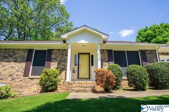 912 Lark Cir, Madison, AL 35758 | Zillow