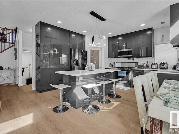 1303 82nd St SW, Edmonton, AB T6X 0A6 | MLS #E4435610 | Zillow