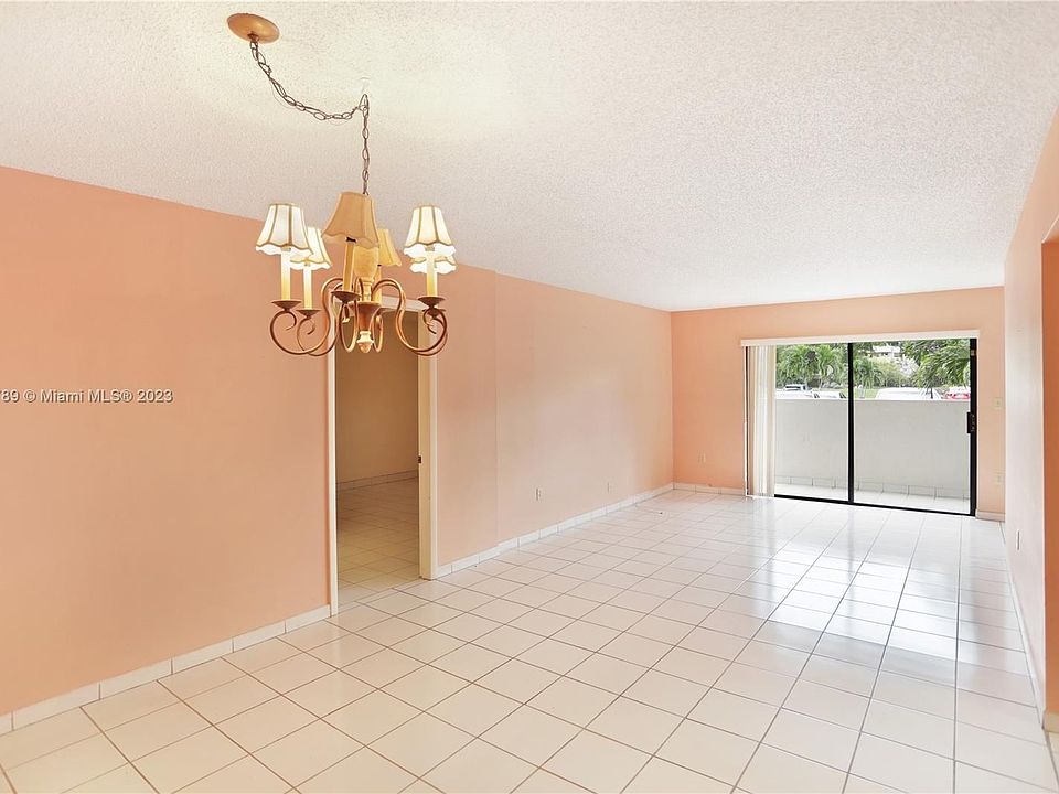 1300 SW 122nd Ave APT 102-2, Miami, FL 33184 | Zillow