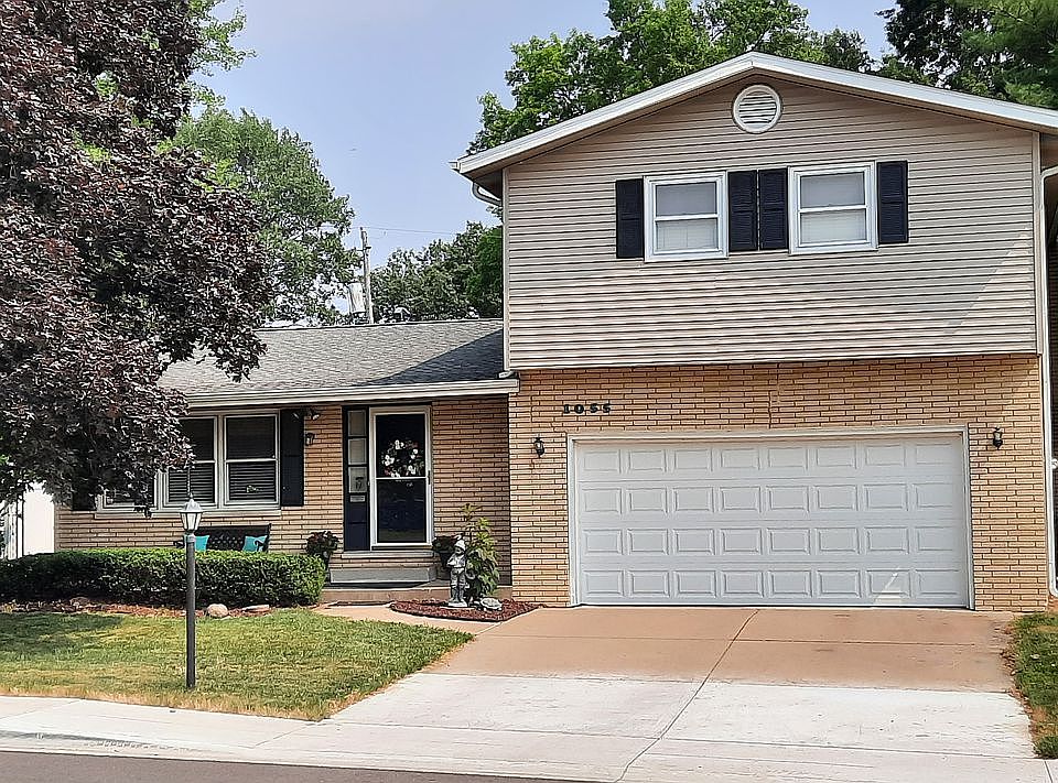 1055 E Jefferson St, Morton, IL 61550 | Zillow
