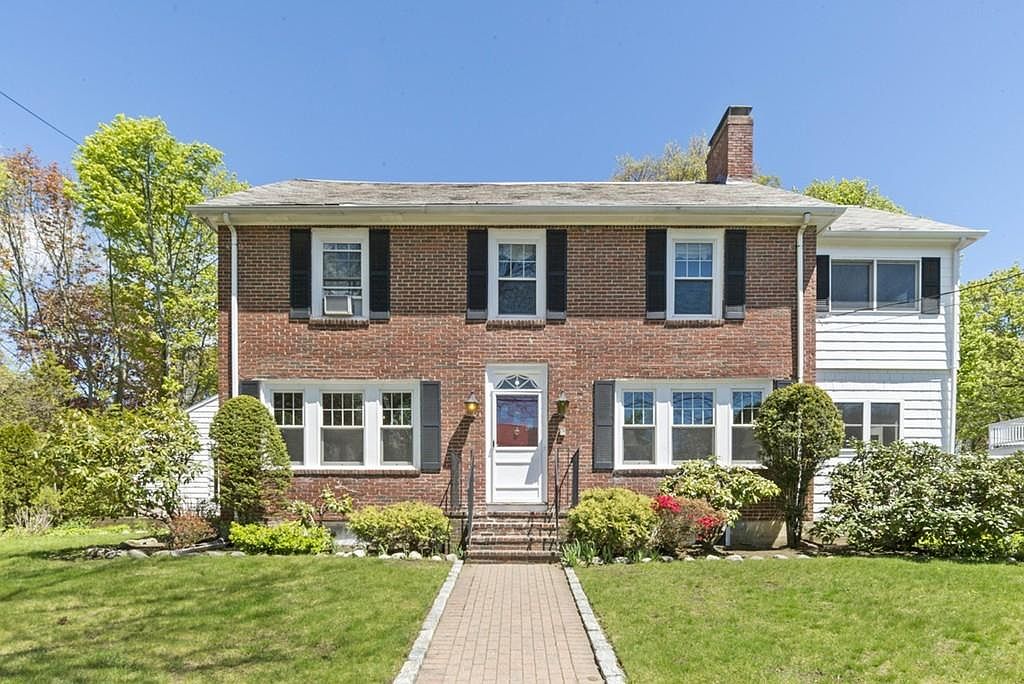 8 Preston Beach Rd, Marblehead, MA 01945 | Zillow