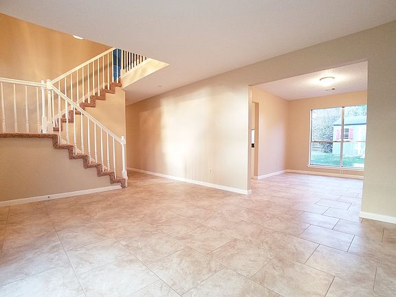 5710 Wynberry Dr, Houston, TX 77041 | Zillow