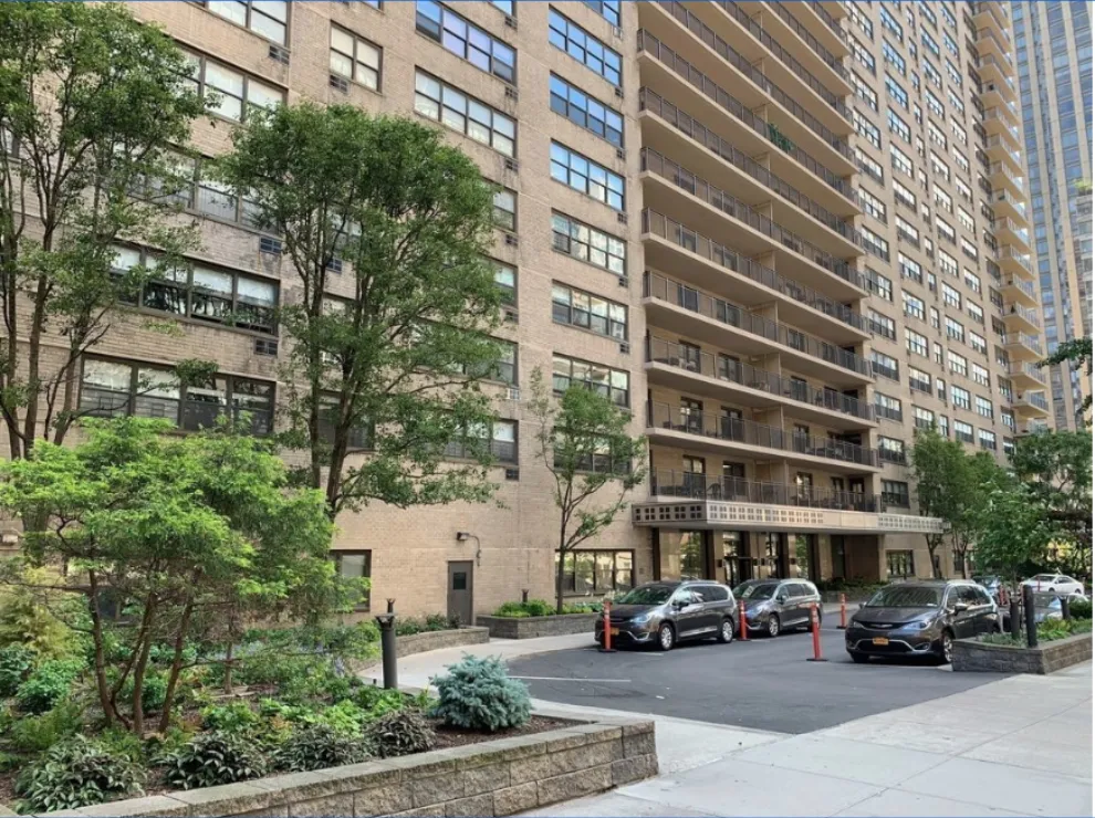 205 West End Avenue #15F in Lincoln Square, Manhattan | StreetEasy