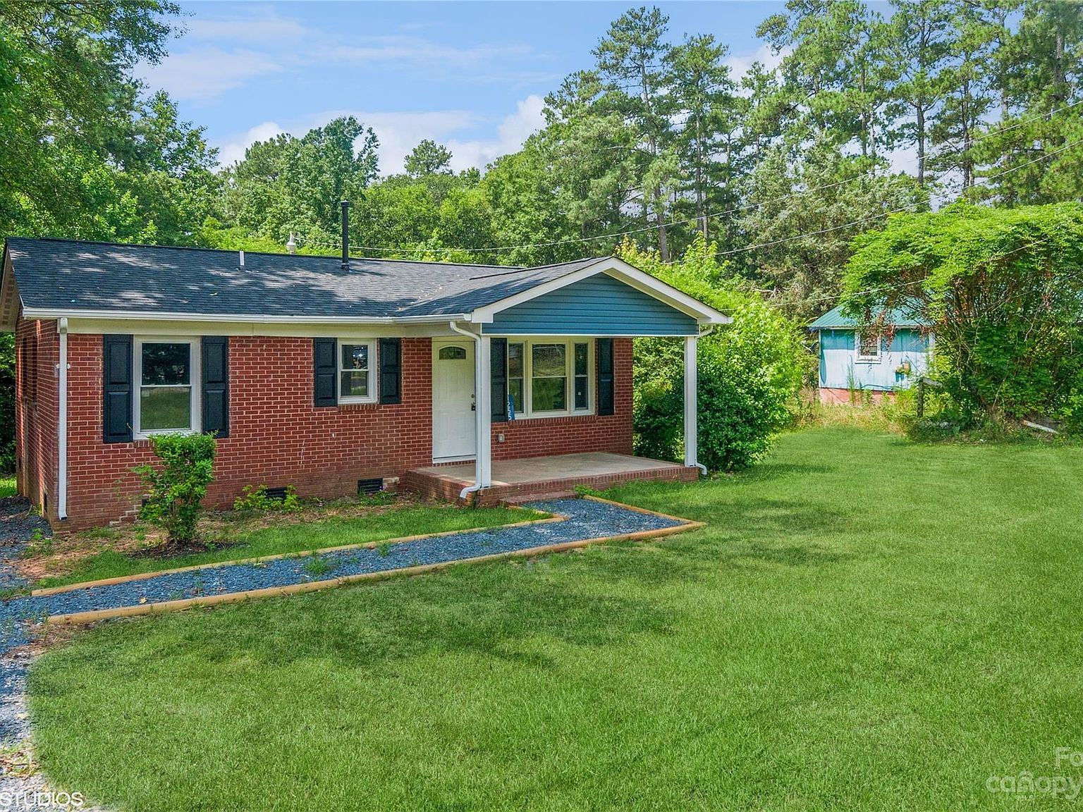 1255 W Wall St, Wadesboro, NC 28170 | Zillow