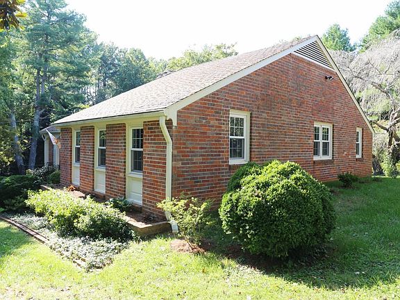 1271 Church St, Appomattox, VA 24522 | Zillow