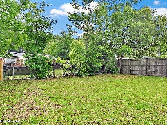 4371 Crossbow Rd, Jacksonville, FL 32208 | Zillow
