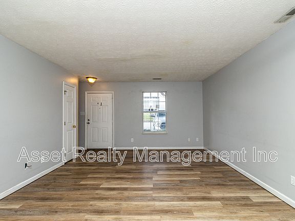 3525 Crossroads Way, Knoxville, TN 37918 | Zillow