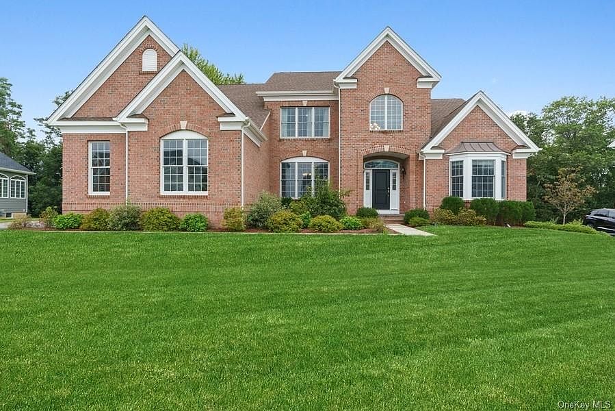 8 Patrick Lane, Valhalla, NY 10595 | Zillow