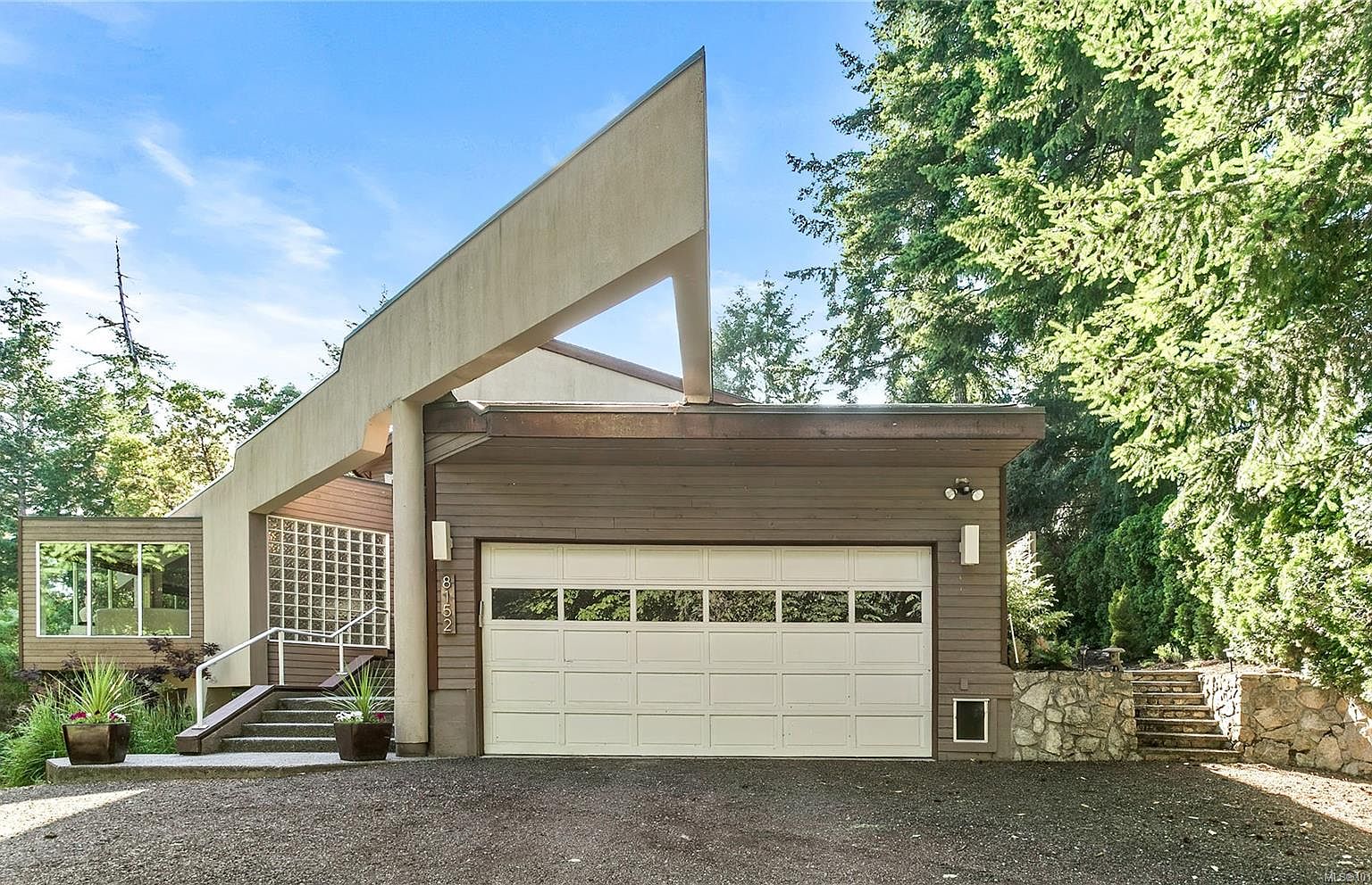 8152 Woodwyn Ter, Central Saanich, BC V8M 1S2 | MLS #1011445 | Zillow