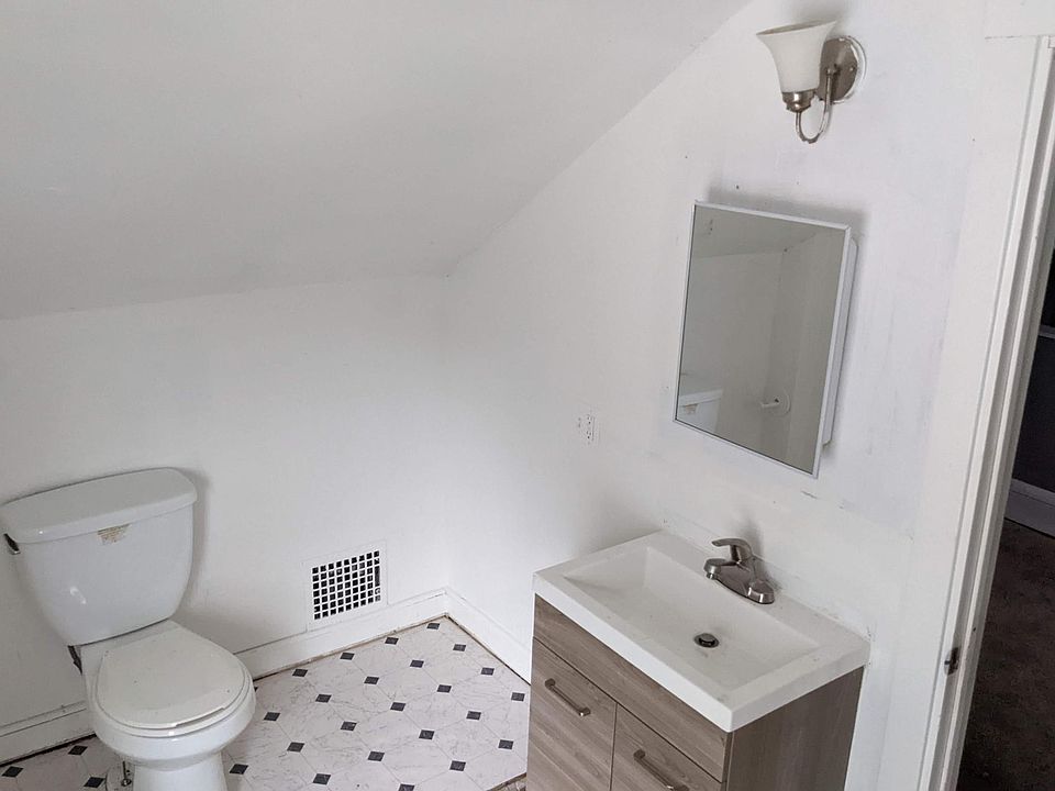 919 Thornton St, Dayton, KY 41074 | Zillow