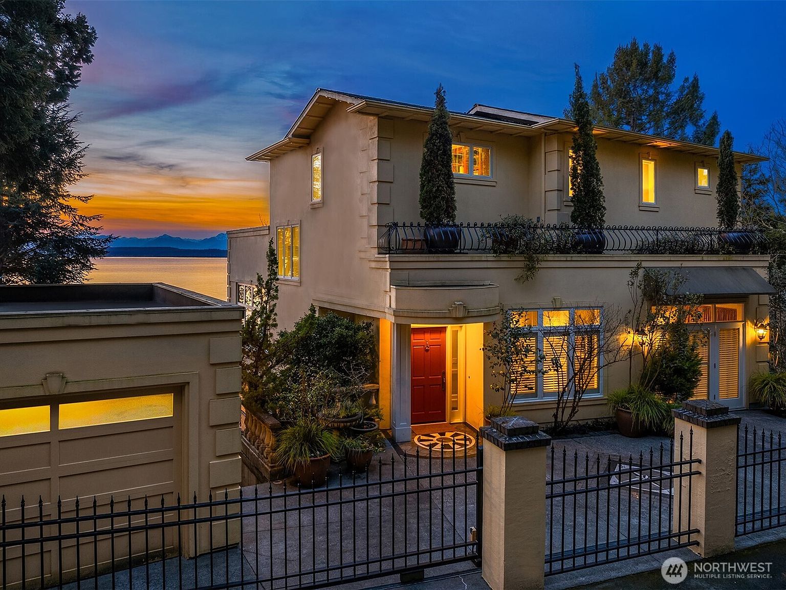 3017 and 3019 Perkins Lane W, Seattle, WA 98199 | Zillow