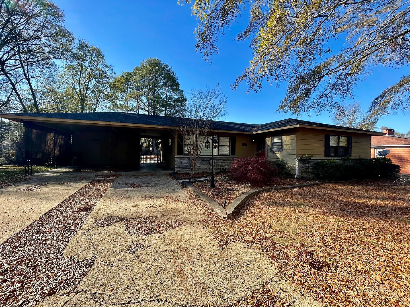 1805 8th Ave SW, Decatur, AL 35601 | Zillow
